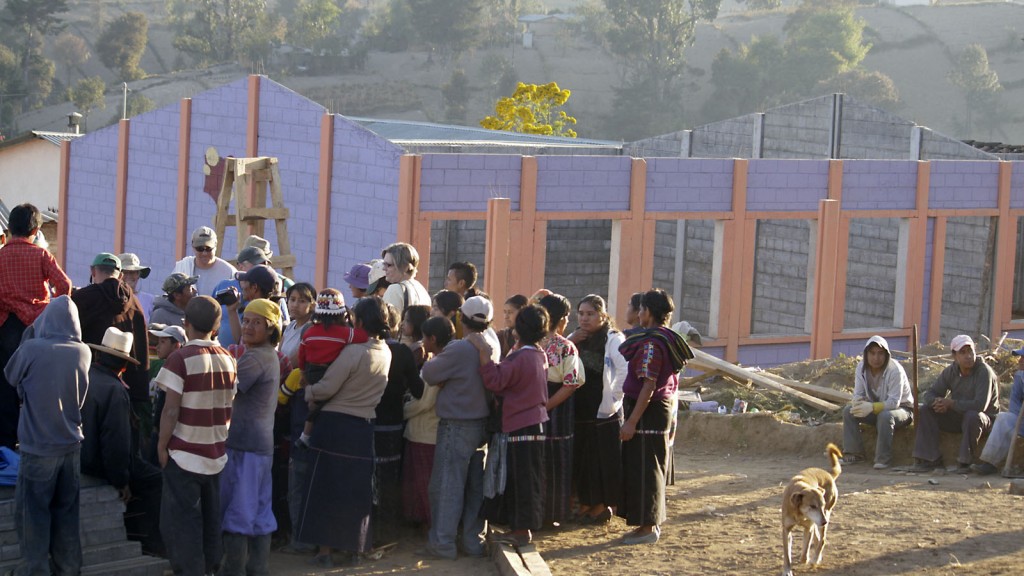 Sienna Project Building Schools In Guatemala Tom Hart Photo sienna-project-building-schools-in-guatemala-tom-hart-photo